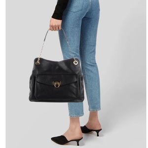 Salvatore Ferragamo | Bags | Auth Ferragamo Sheeba Black Leather Tote ...